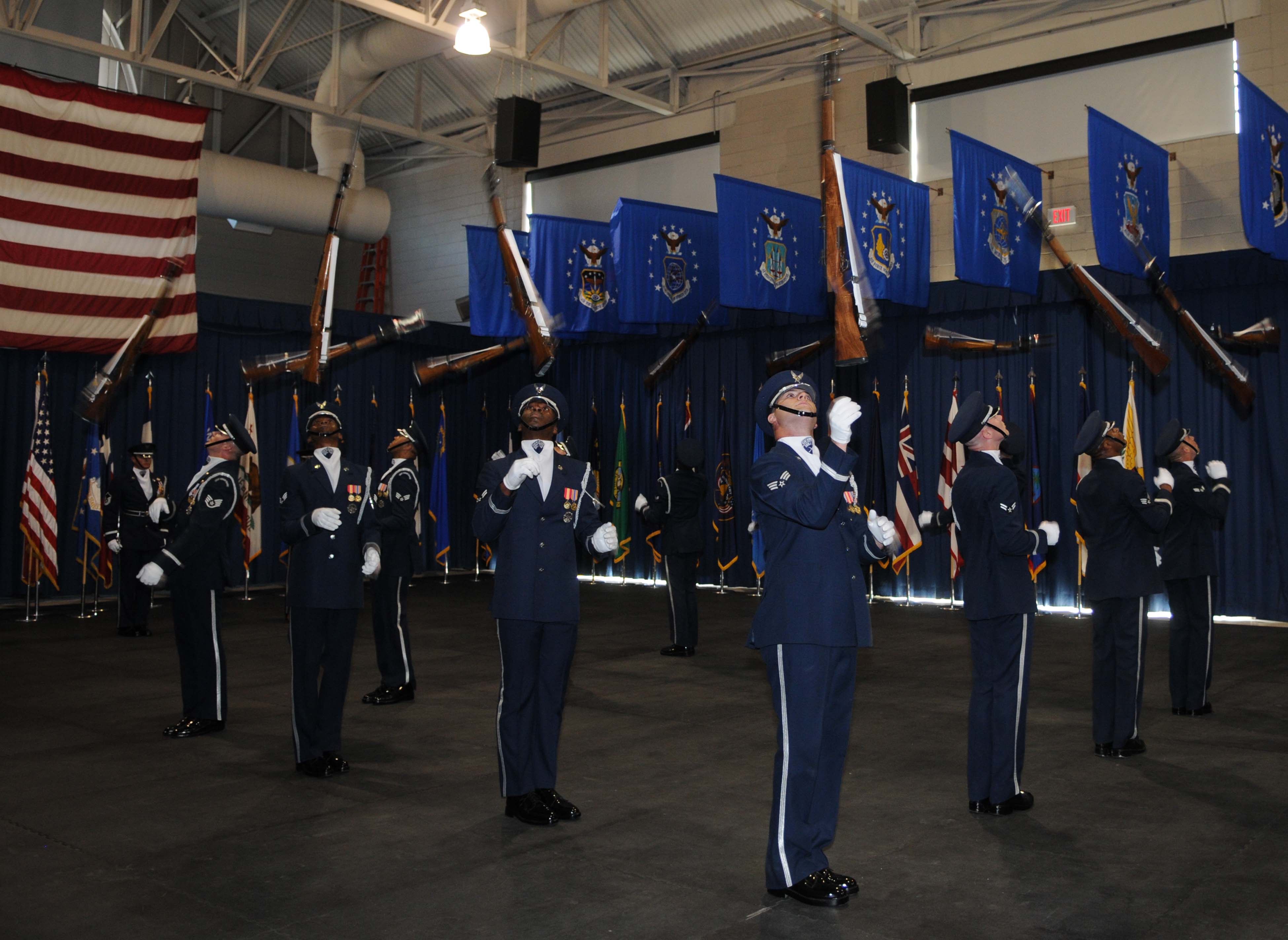 The USAF Honor Guard Drill Team Unveils It S New Routine