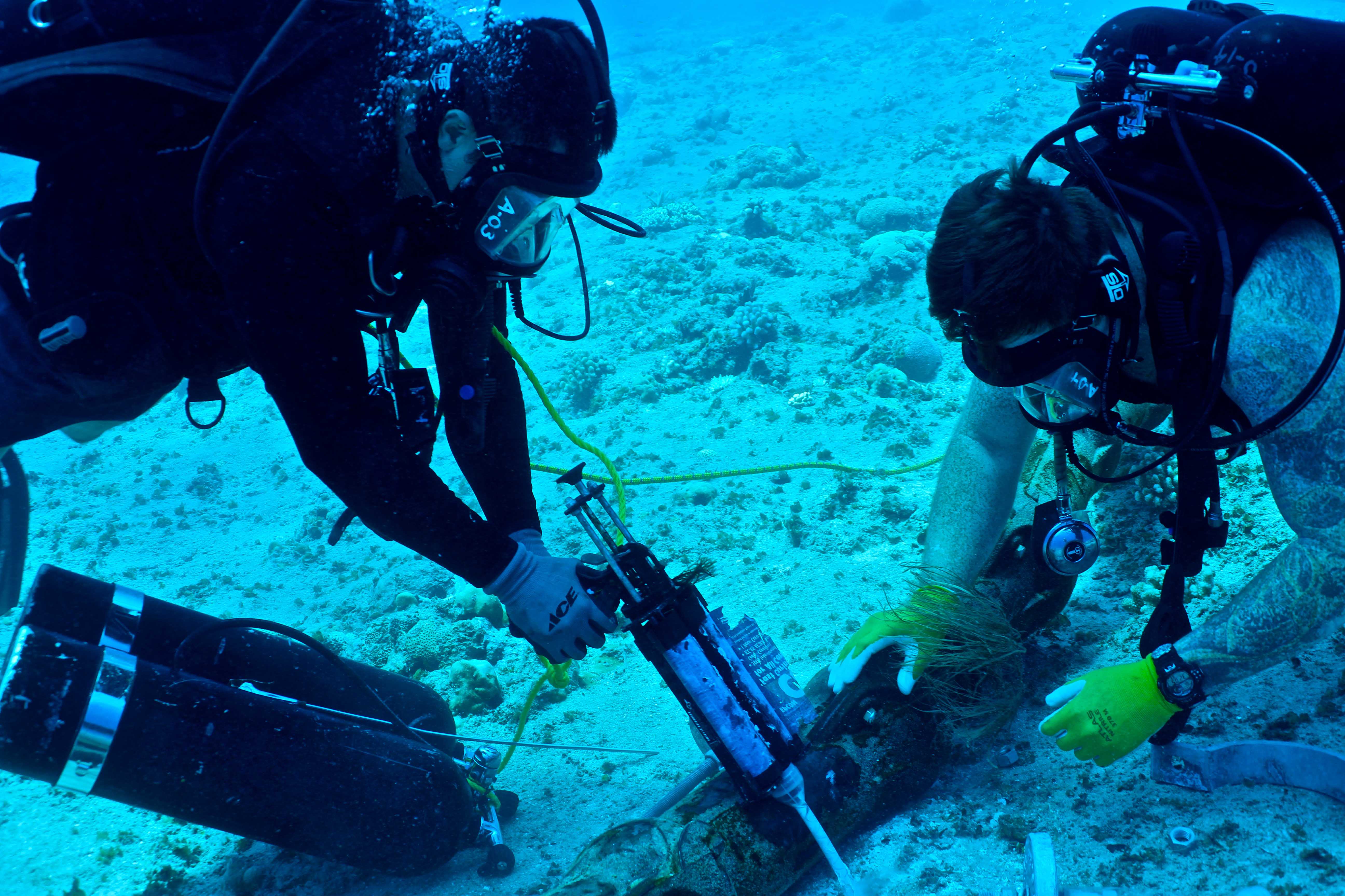 140930 N ZZ999 001 Sept 30 2014 GAGAN MARSHALL ISLANDS