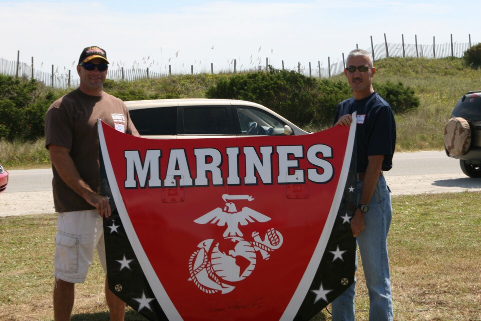 2/10 Marines return home after deployment > 2nd Marine Division > Article