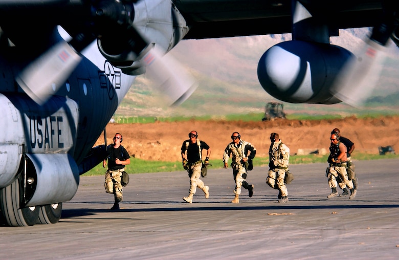 Bashur airmen toughing it out > U.S. Air Force > Article Display