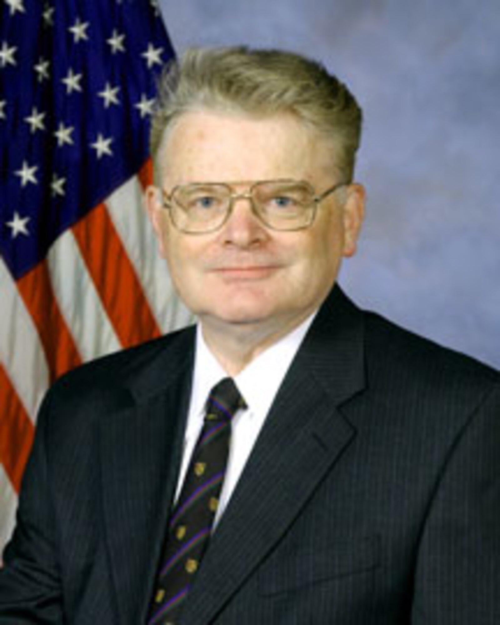 DR. ALAN GARSCADDEN > Air Force > Biography Display