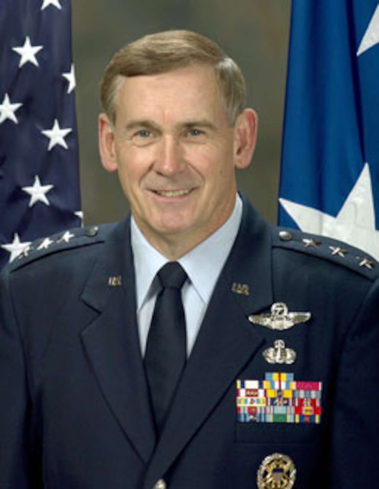 LIEUTENANT GENERAL ROBERT C. HINSON > Air Force > Biography Display
