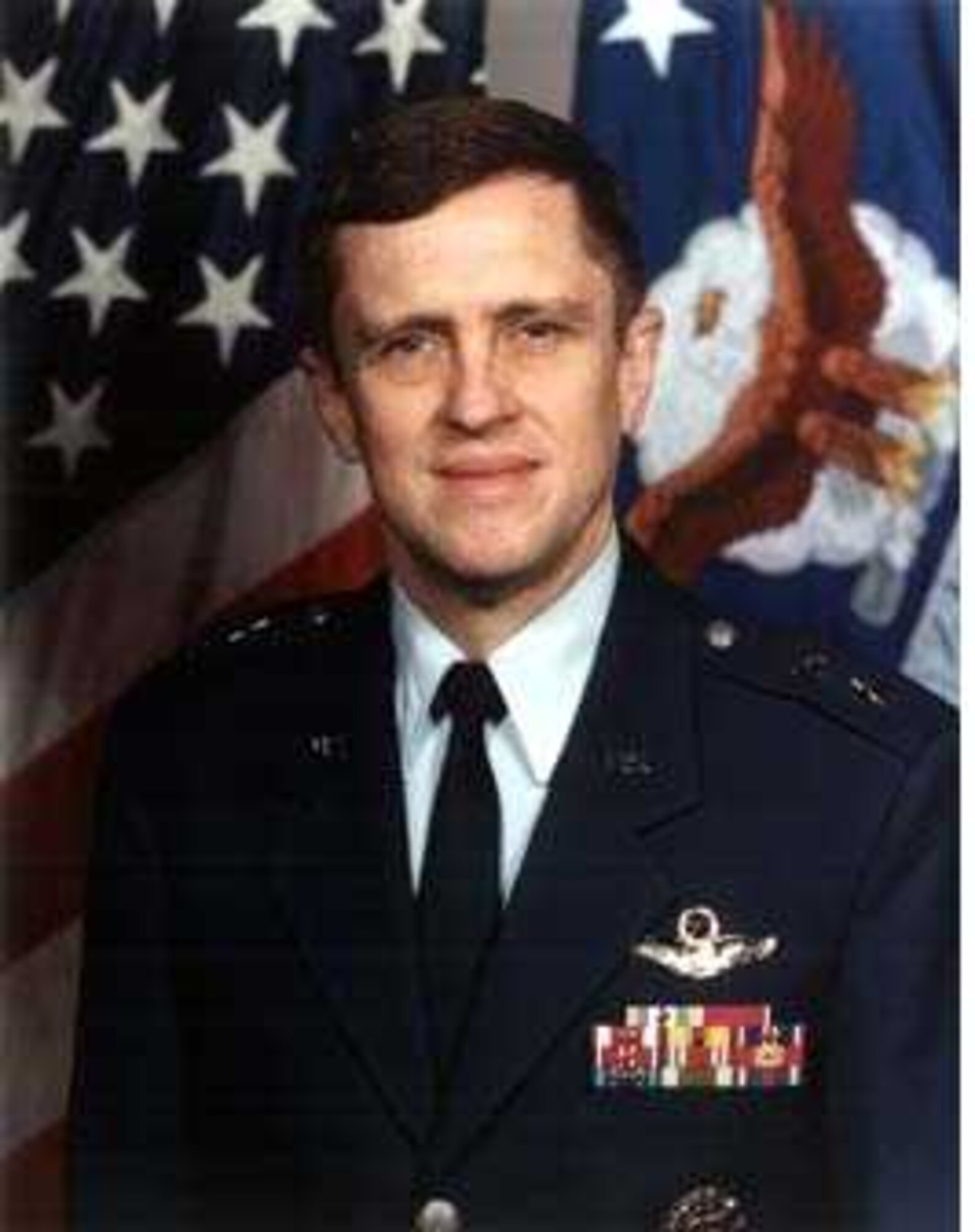 MAJOR GENERAL CHARLES R. "RON" HENDERSON > Air Force > Biography Display