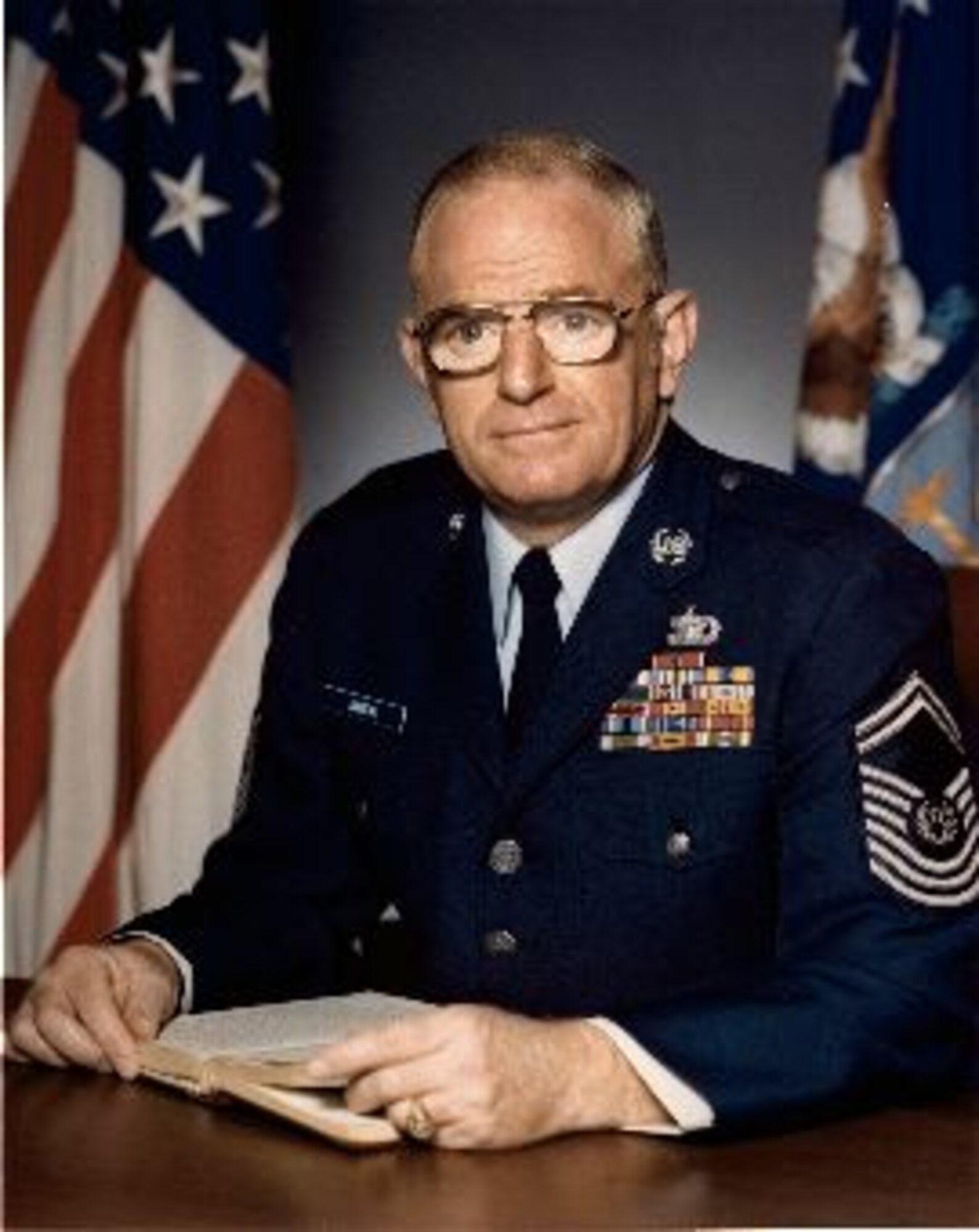 ARTHUR L. "BUD" ANDREWS > Air Force > Biography Display