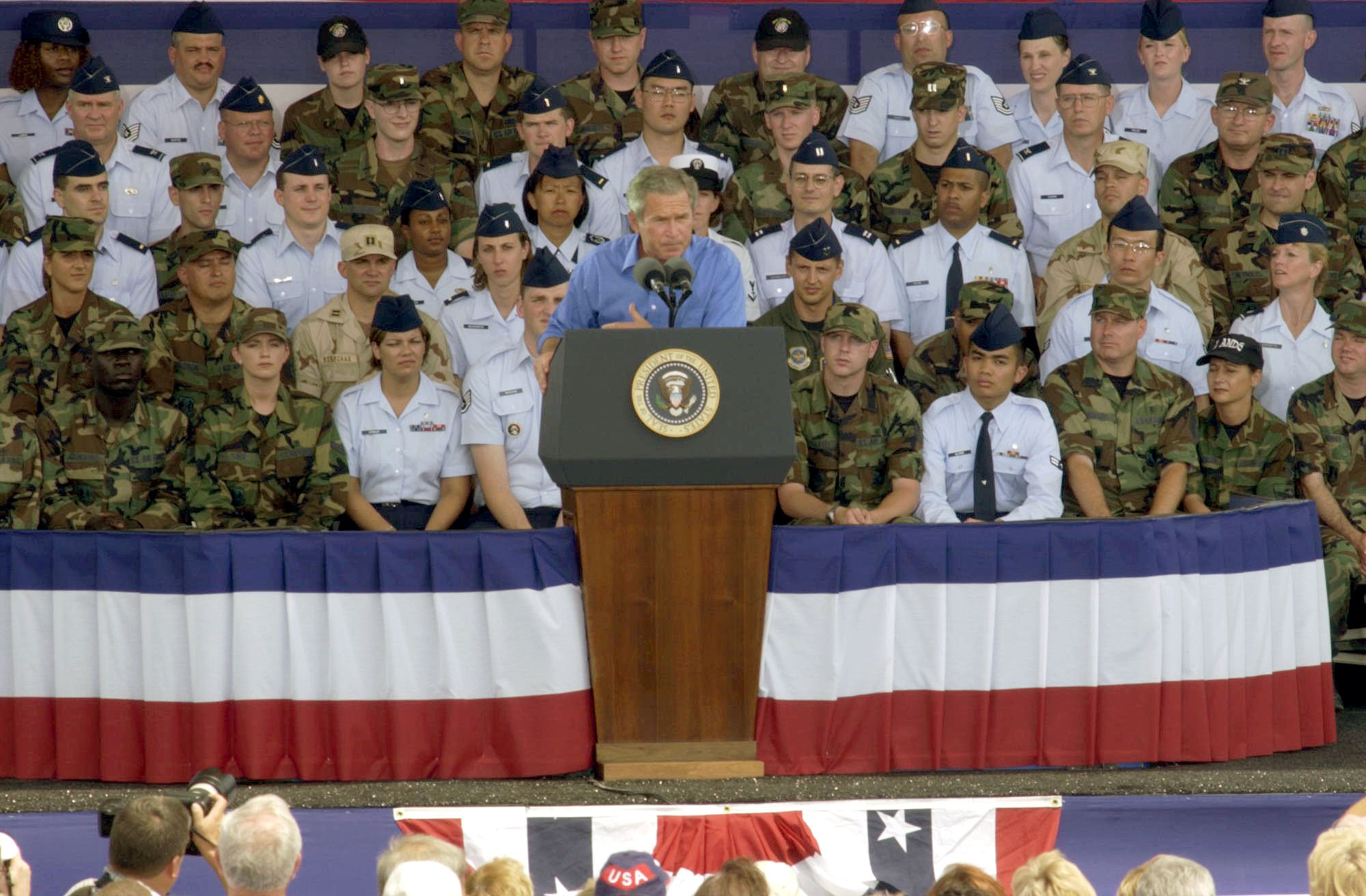 Bush Commander In Chief