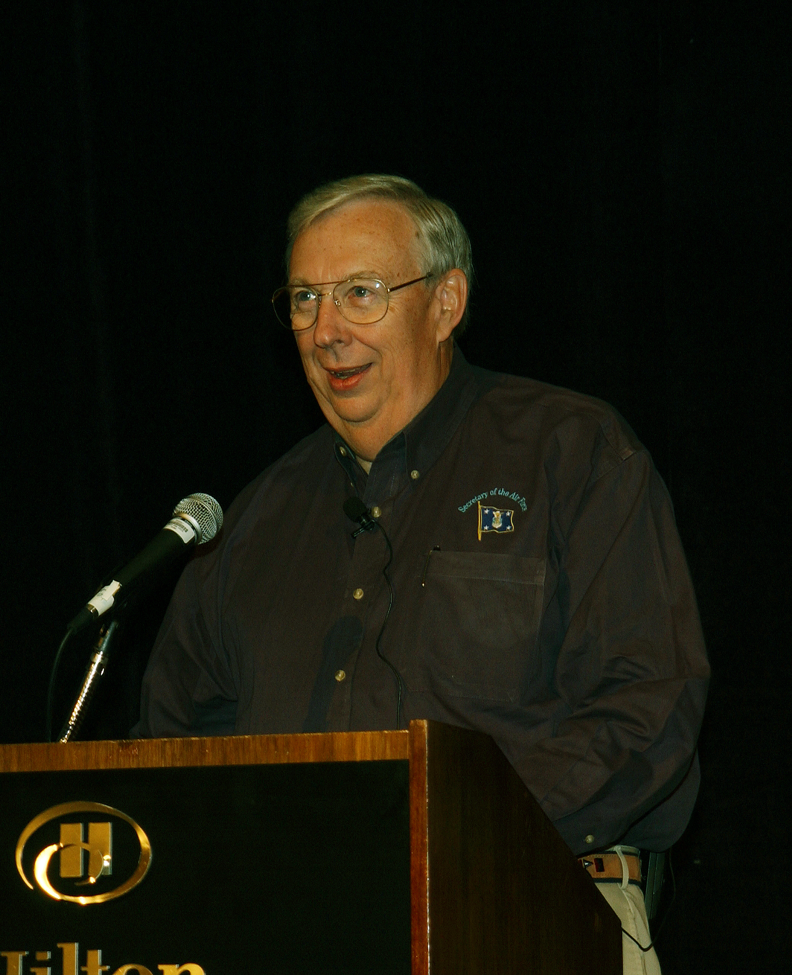 Roche opens airlift, tanker convention > Air Force > Article Display