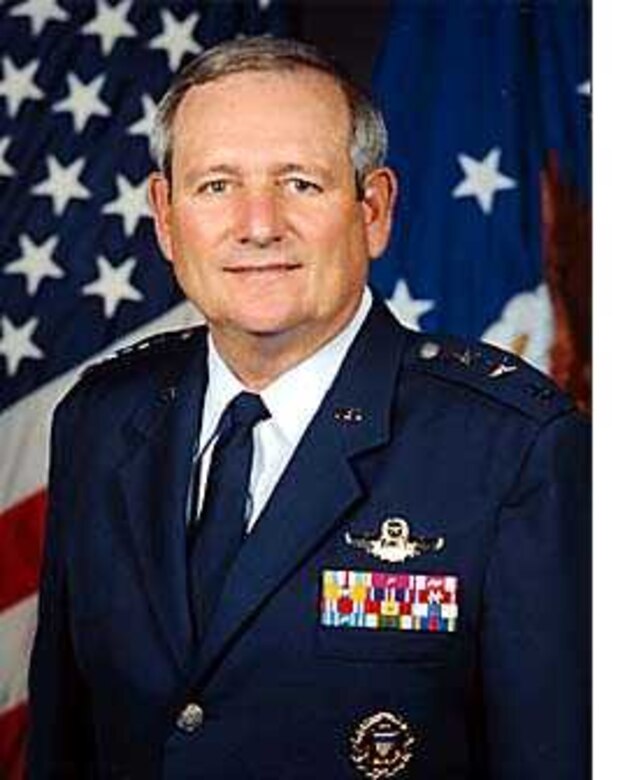 LIEUTENANT GENERAL MARVIN R. "MARV" ESMOND > U.S. Air Force > Biography ...