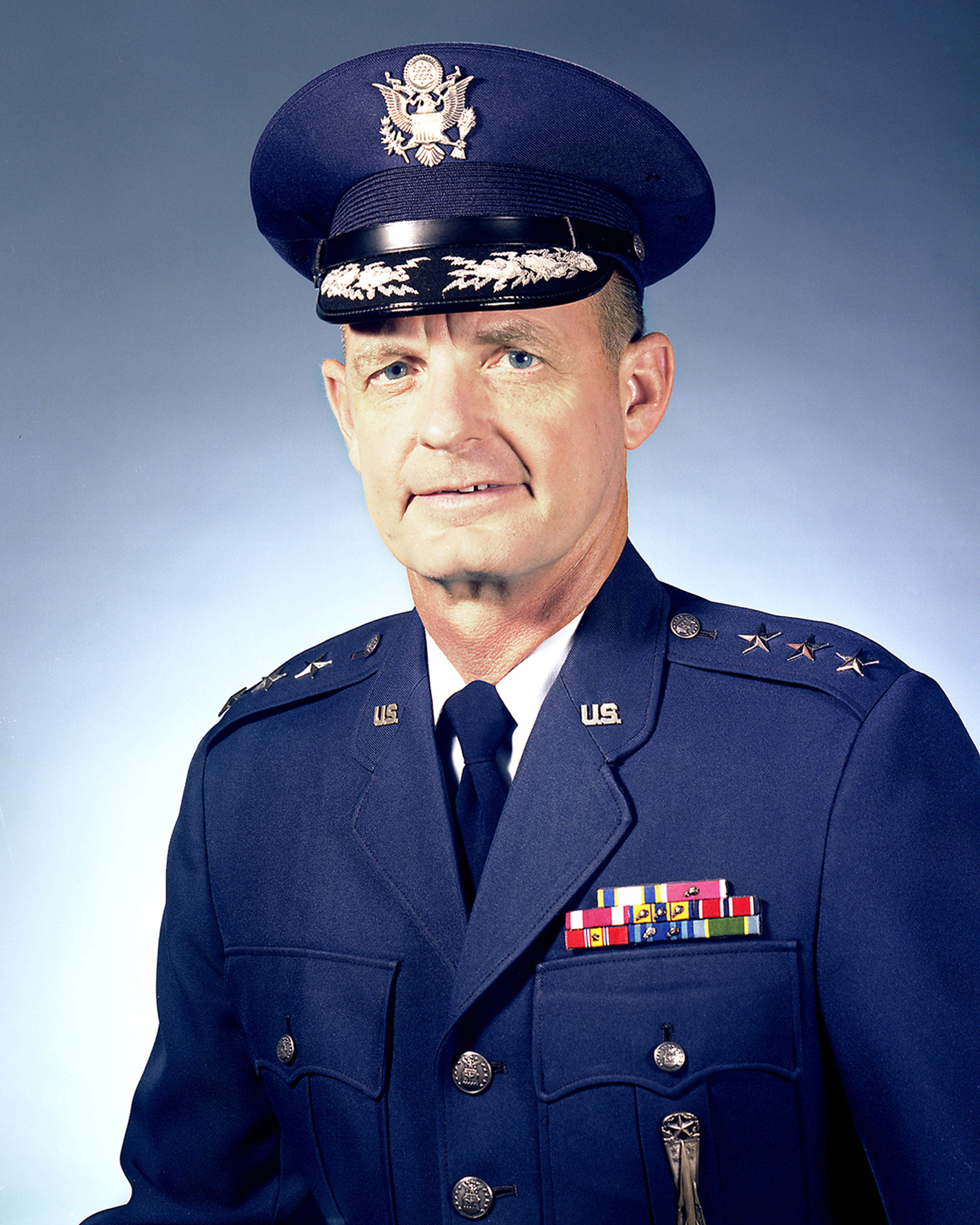 LIEUTENANT GENERAL FORREST S. MCCARTNEY > Air Force > Biography Display
