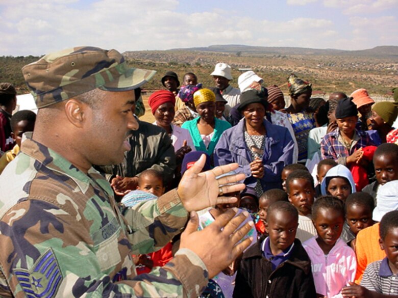 Airmen help South Africans by providing donations > U.S. Air Force ...