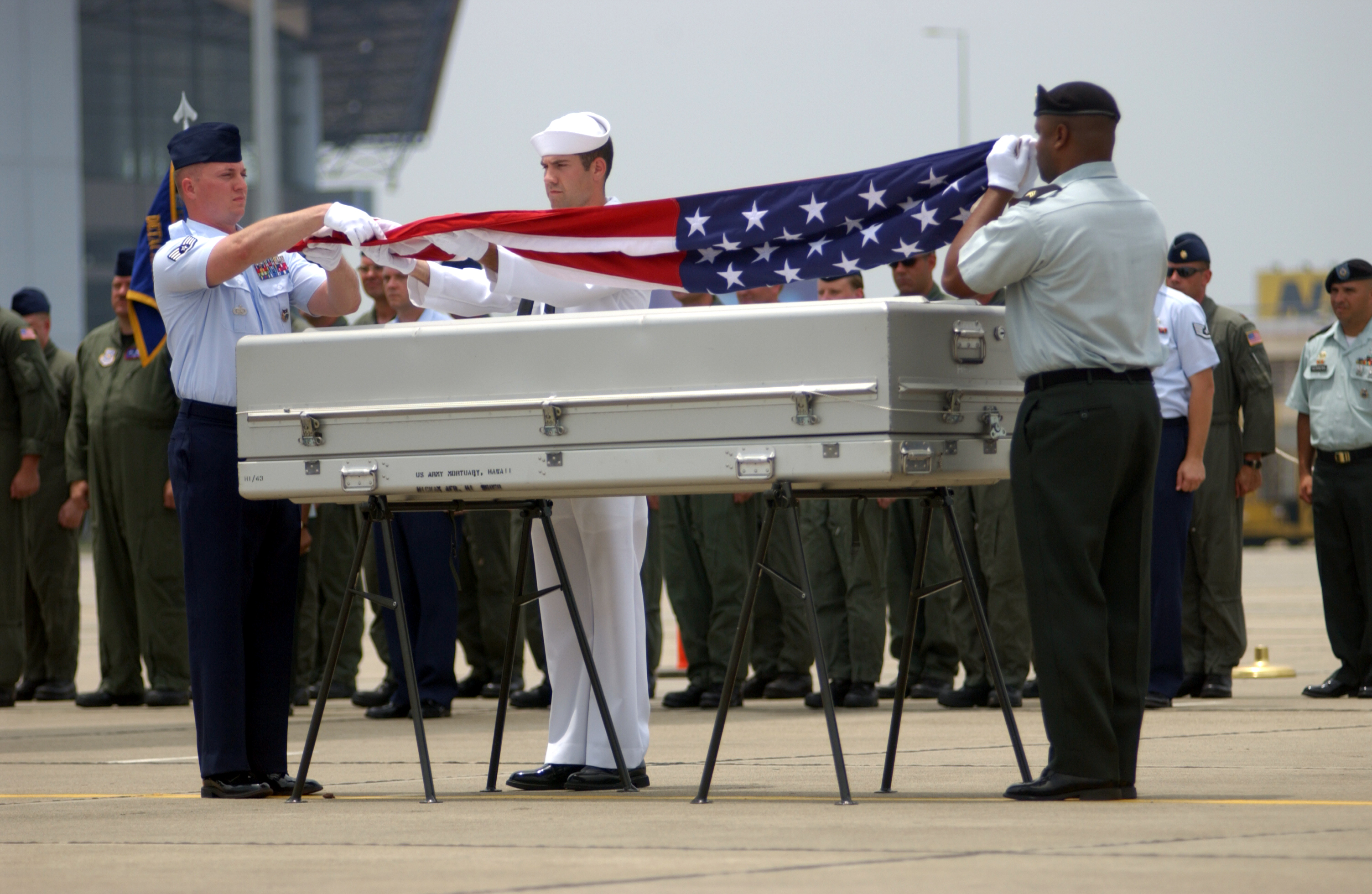 Airmen pay respect during repatriation ceremony > U.S. Air Force ...