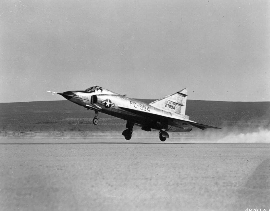 F-102 Delta Dagger