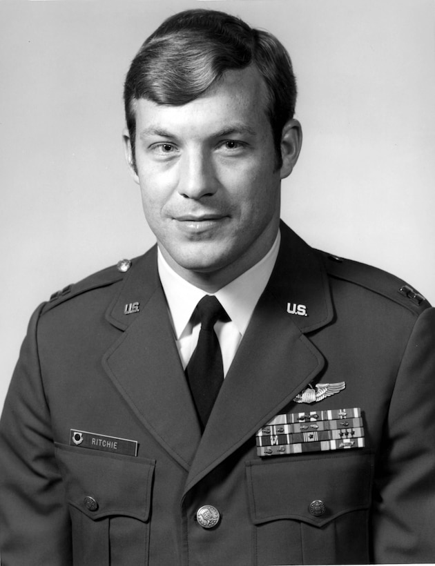 Capt. R. Steve Ritchie