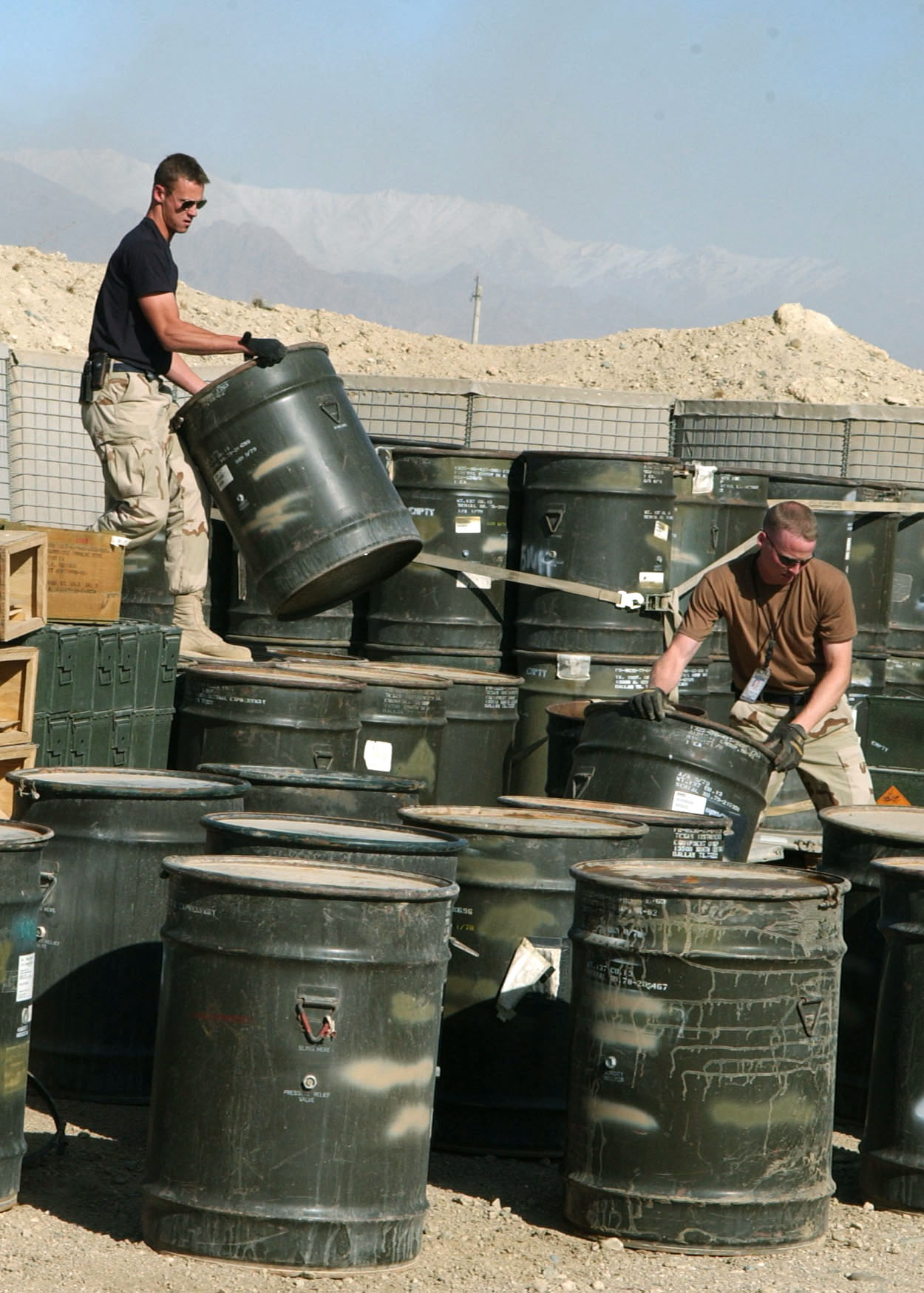 Bagram Airmen build bombs > Air Force > Article Display