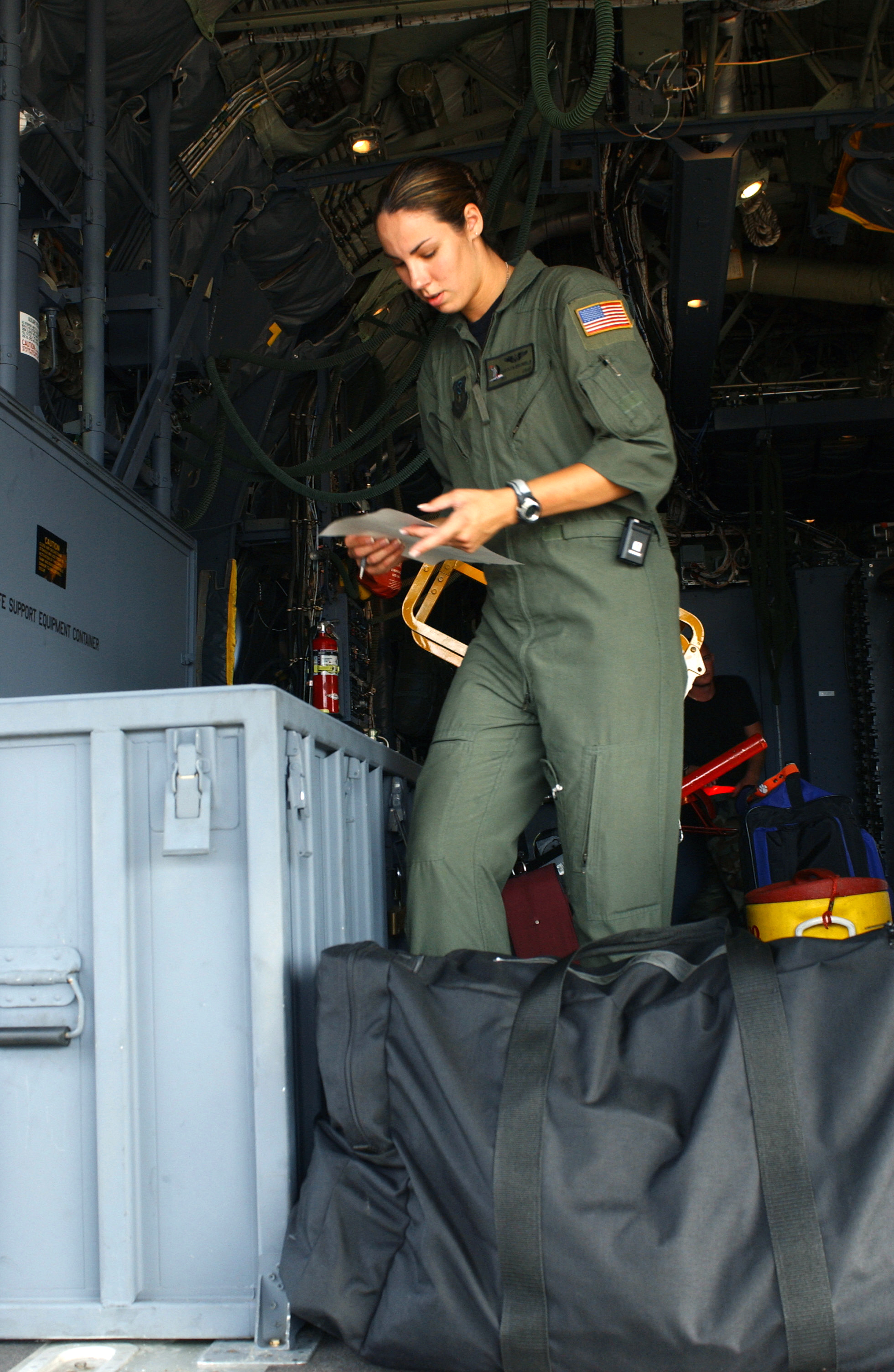 Bases, aircraft prepare for Hurricane Ivan
