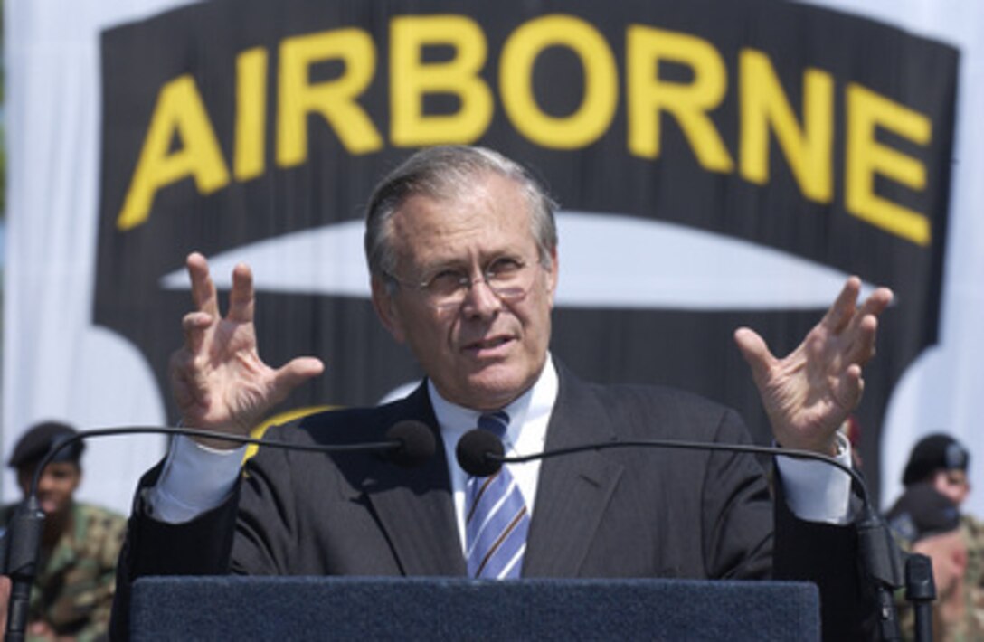 Secretary of Defense Donald H. Rumsfeld talks to the troops of the ...