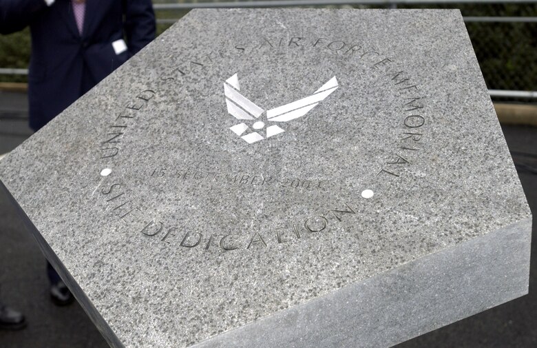 Thirteen years later, Air Force dedicates its memorial > U.S. Air Force ...