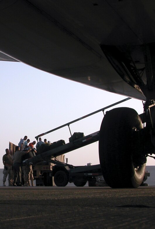 Base agencies keep rotations moving in right direction > U.S. Air Force ...