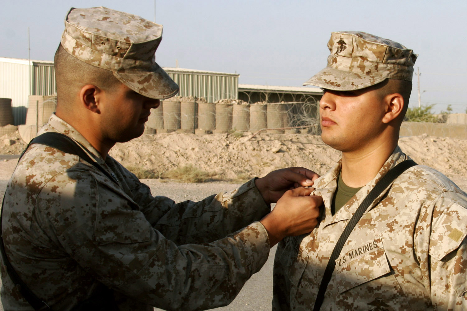 Helicopter crew chief reunites with brother at promotion > United ...