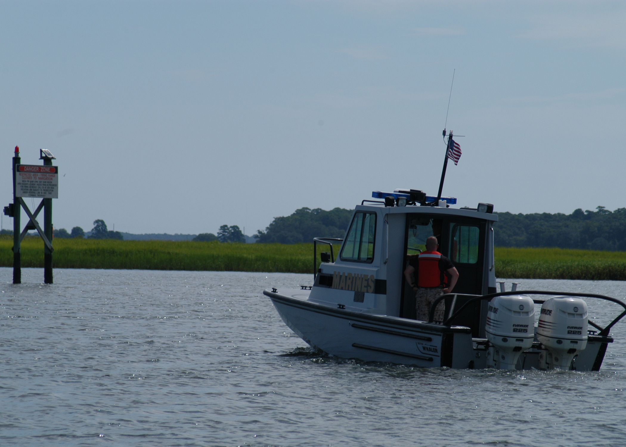 Small Crafts Section patrols impact areas behind ranges > Marine Corps ...