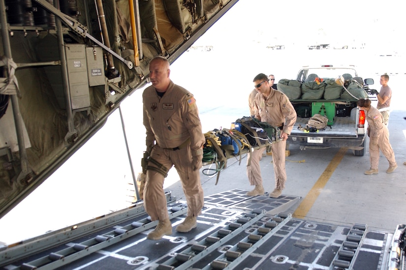 Total force team saves lives > U.S. Air Force > Article Display