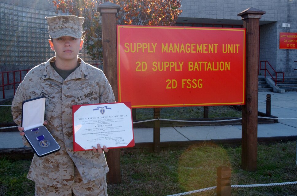 Marine officer posthumously receives Silver Star > Marine Corps Base ...