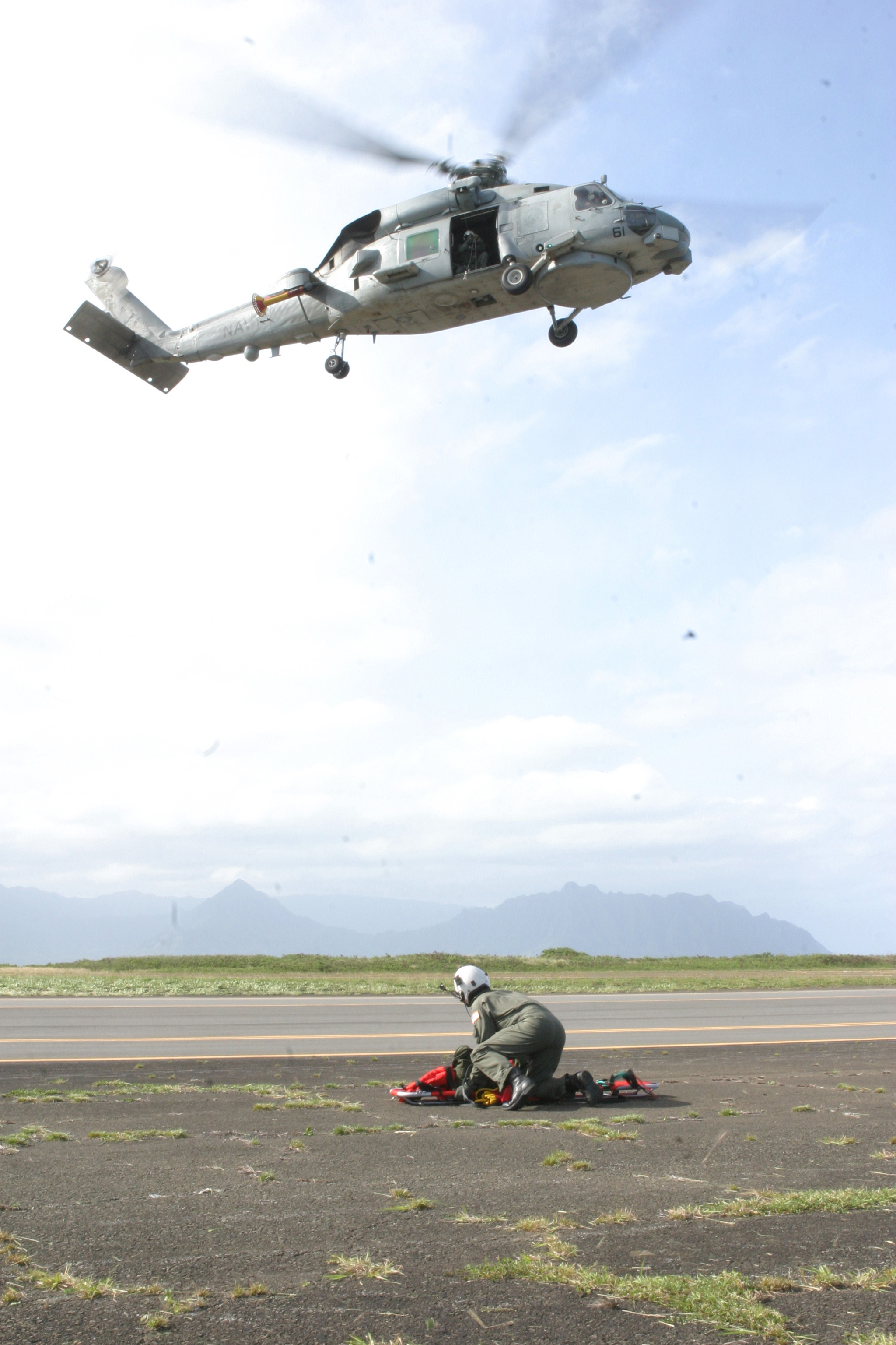 Search and Rescue: HSL-37 Sailors evacuate injured personnel during ...