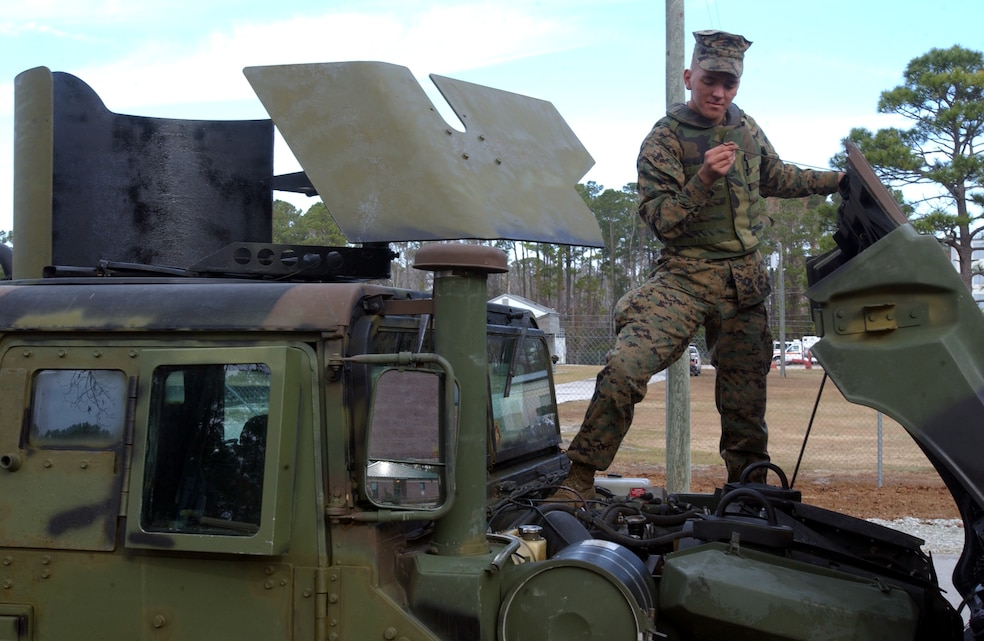 Combat Vehicle Operators Course saves lives > Marine Corps Base Camp ...