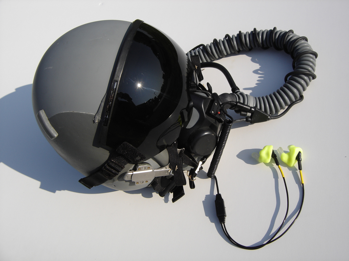 Bradley endorses new hearing protection for Reservists > Air Force ...
