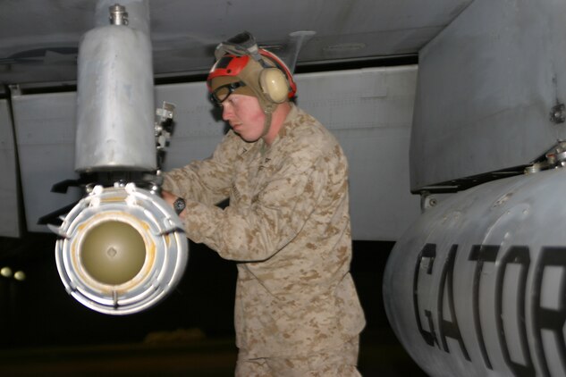 Gators deploy into history > 2nd Marine Aircraft Wing > Article View