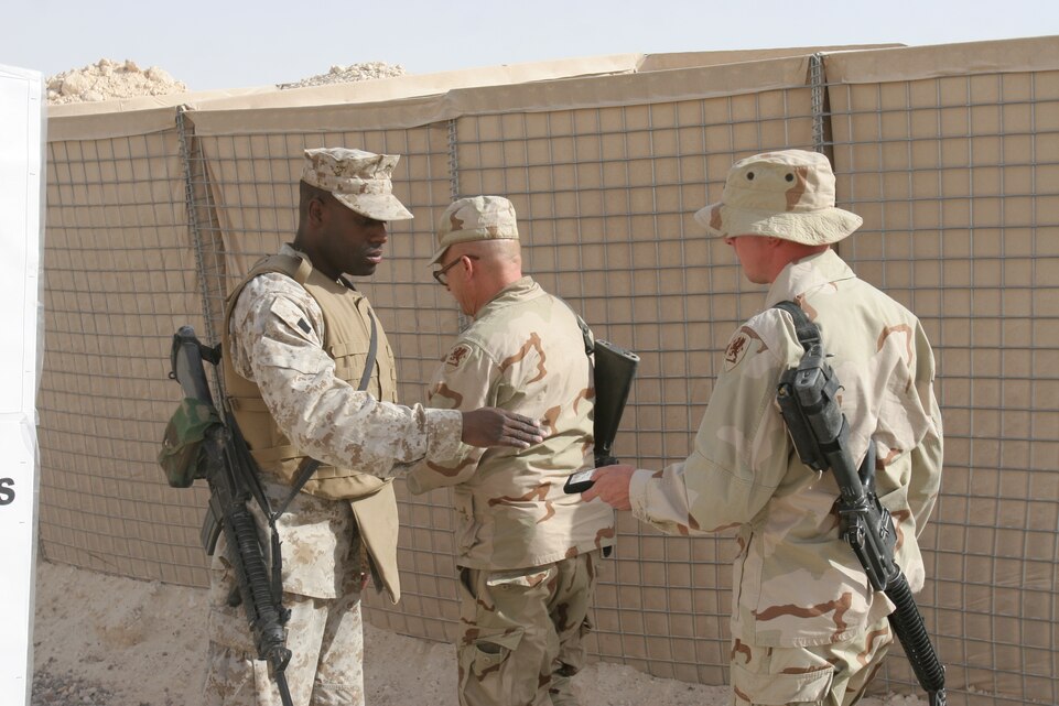 Ripper Guard on second enlistment in Iraq > United States Marine Corps ...