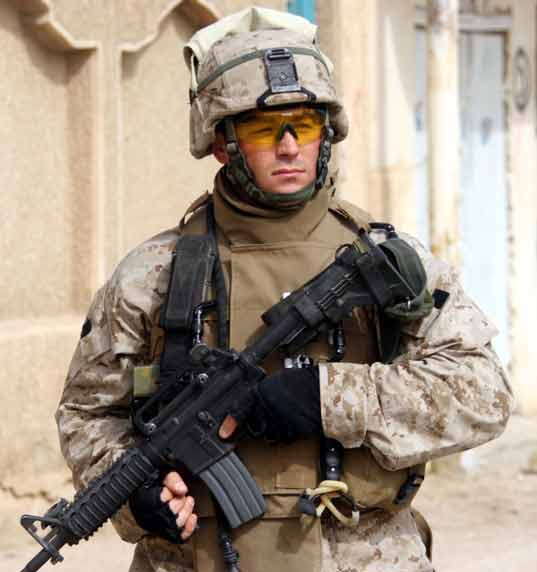 'Devil Doc' celebrates 28th birthday in Iraq > 2nd Marine Division ...