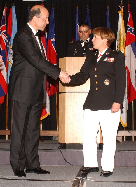 Hispanic Marines honored for outstanding community service > Marine ...