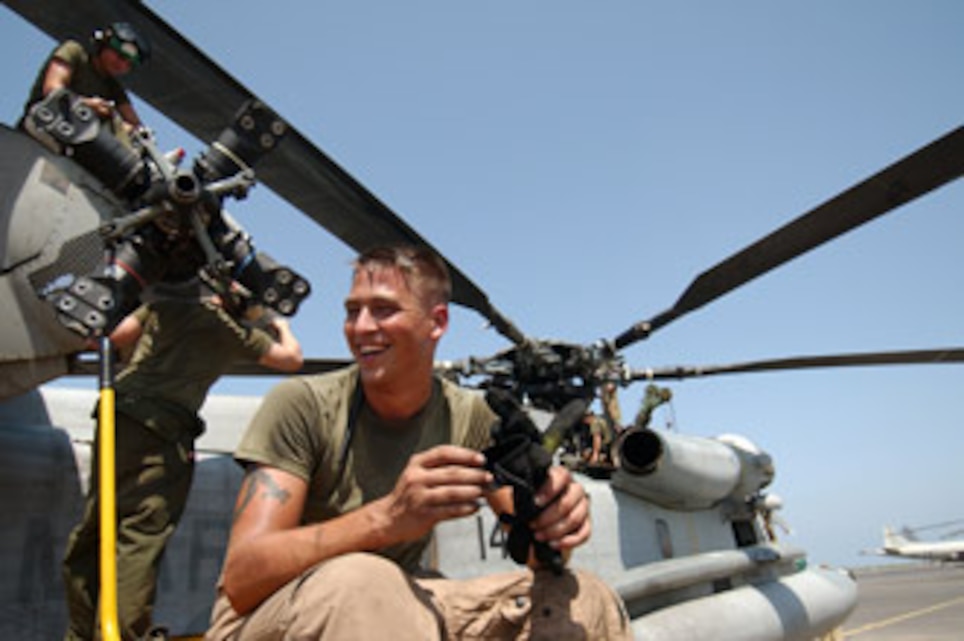 Young Marines face ultimate challenge > Marine Corps Logistics Base ...