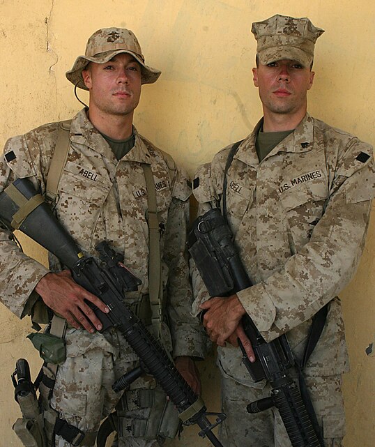 Identical twins cross paths in Iraq > 2nd Marine Division > Article