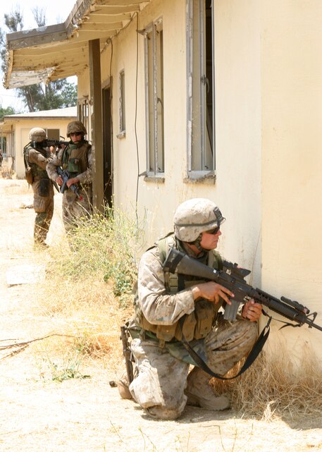 3/1 Weapons Co. trains with new name > United States Marine Corps ...