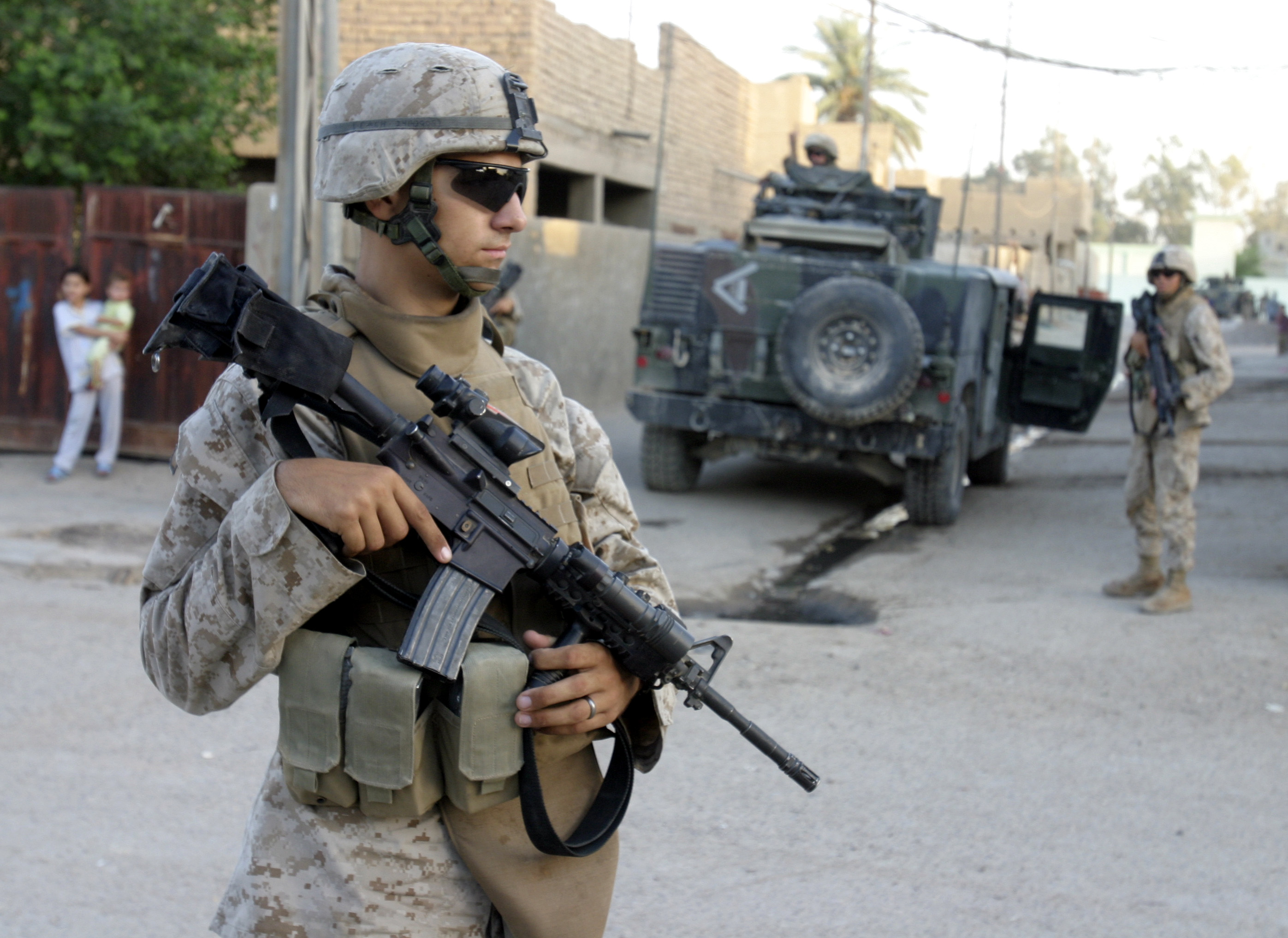 CAATs on the hunt for Fallujah terrorists > 2nd Marine Division > News ...