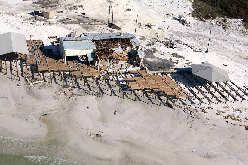 2005 hurricane season begins > U.S. Air Force > Display