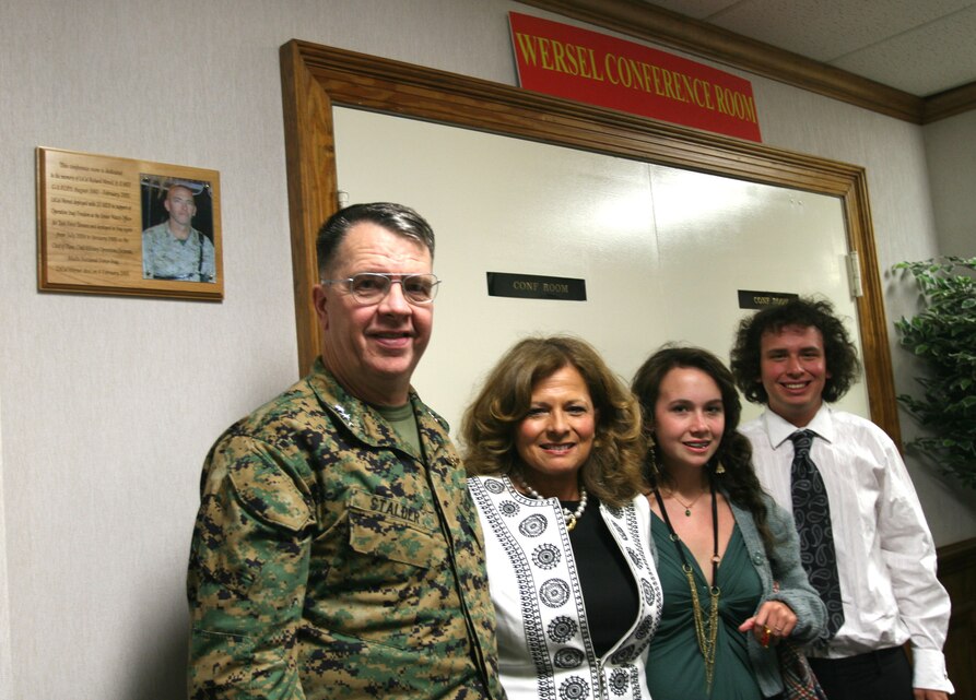Conference room named for fallen Marine > II Marine Expeditionary Force ...