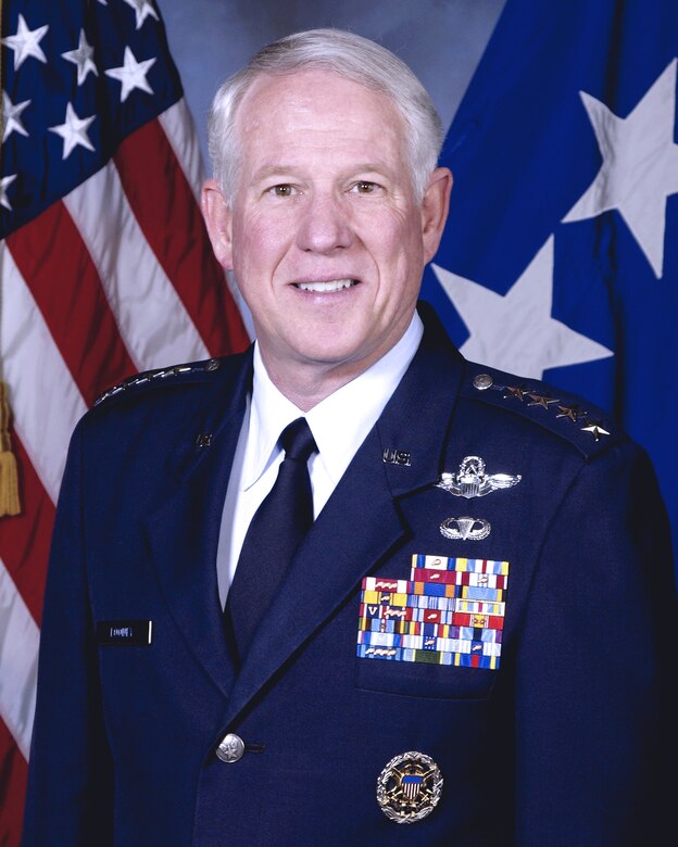 GENERAL WILLIAM R. LOONEY III > U.S. Air Force > Biography Display