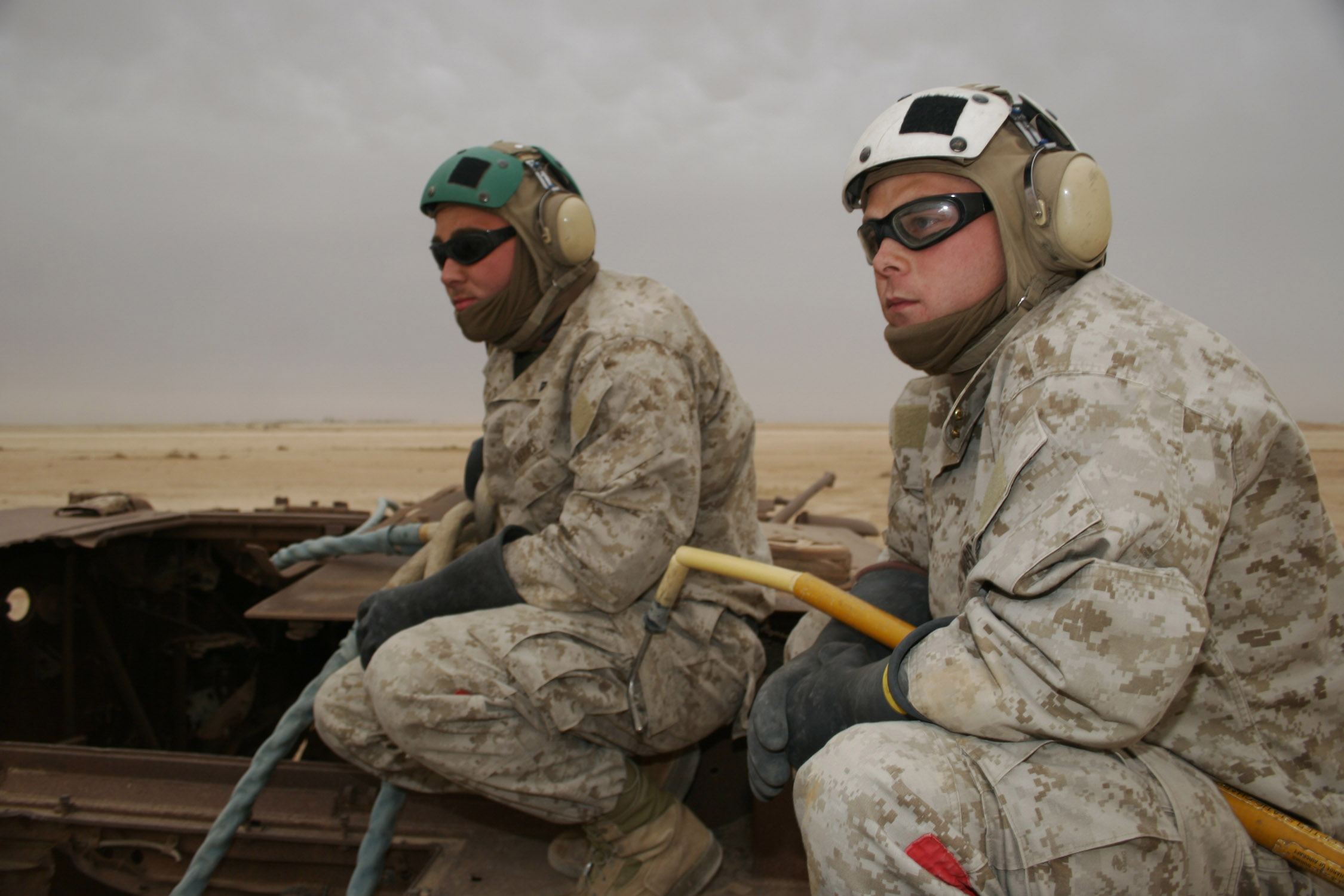 Incredible hulk no match for power lifter > 2nd Marine Aircraft Wing ...