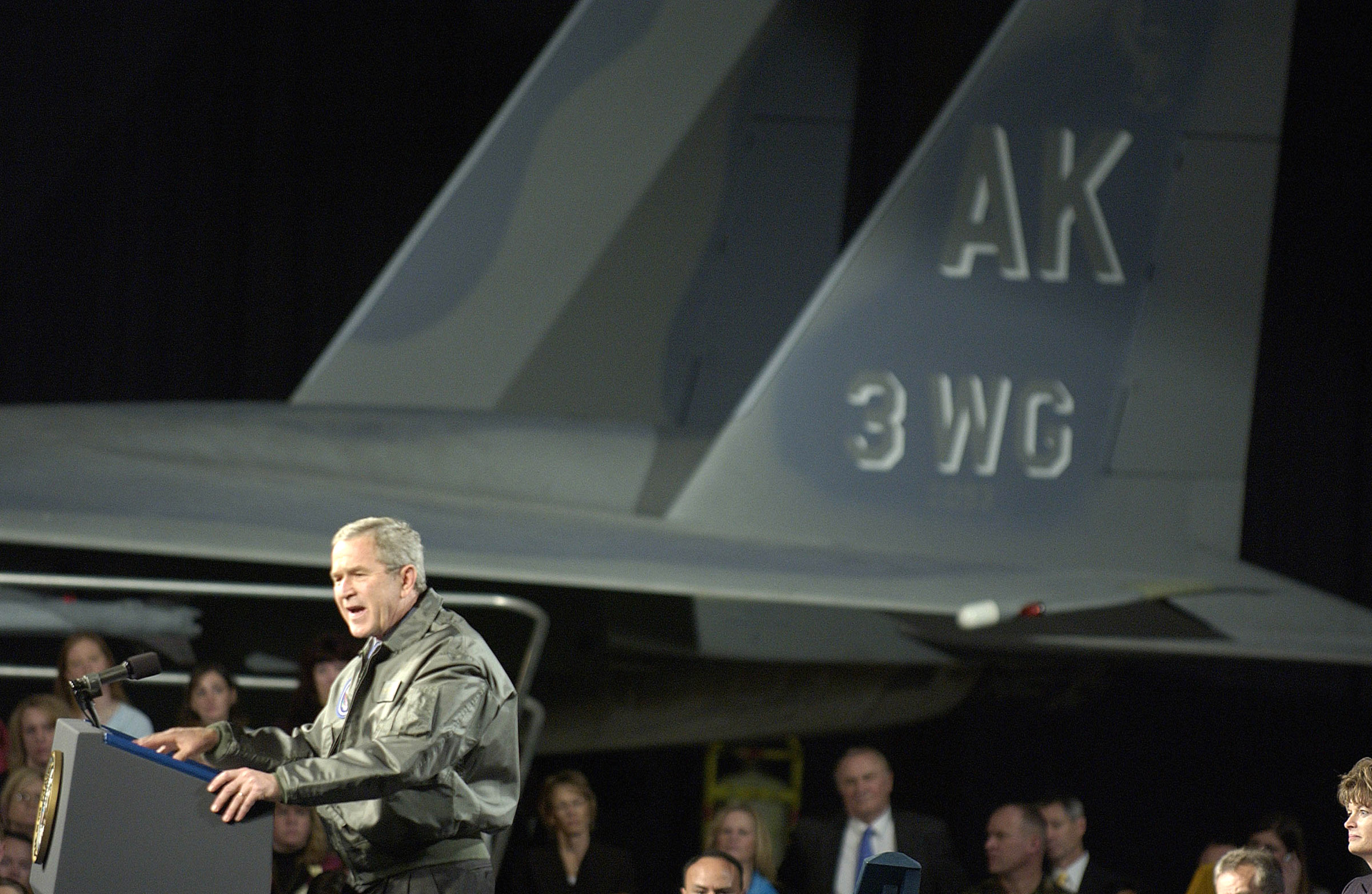 Presidential visit > Air Force > Article Display