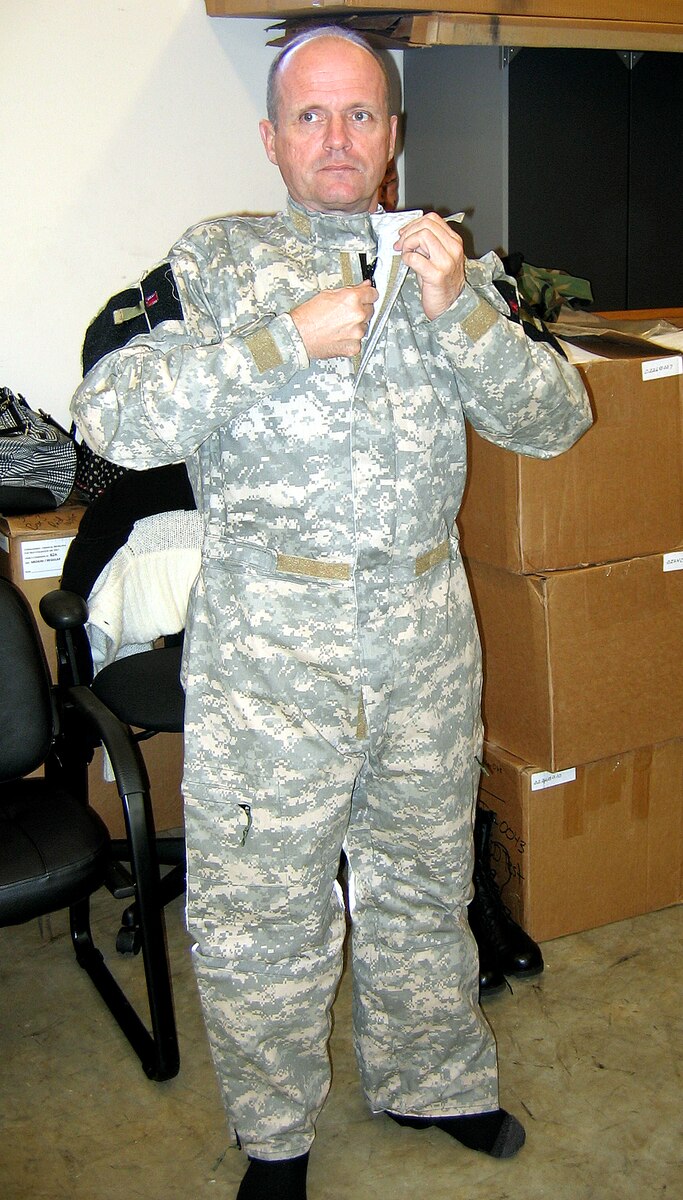 820th SFG field tests chemical warfare garments > Air Force > Article ...