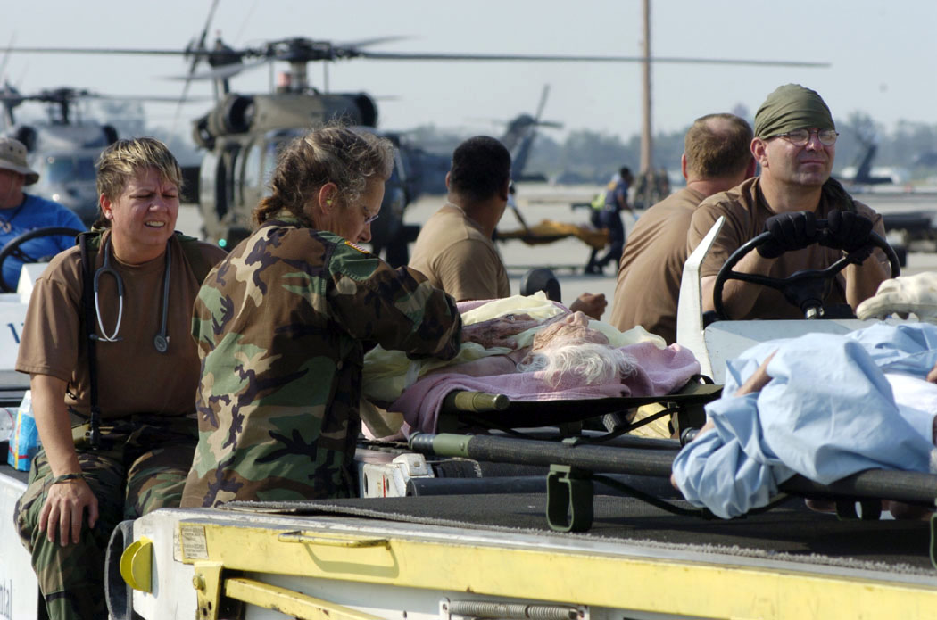 Air Force evacuates the sick and wounded