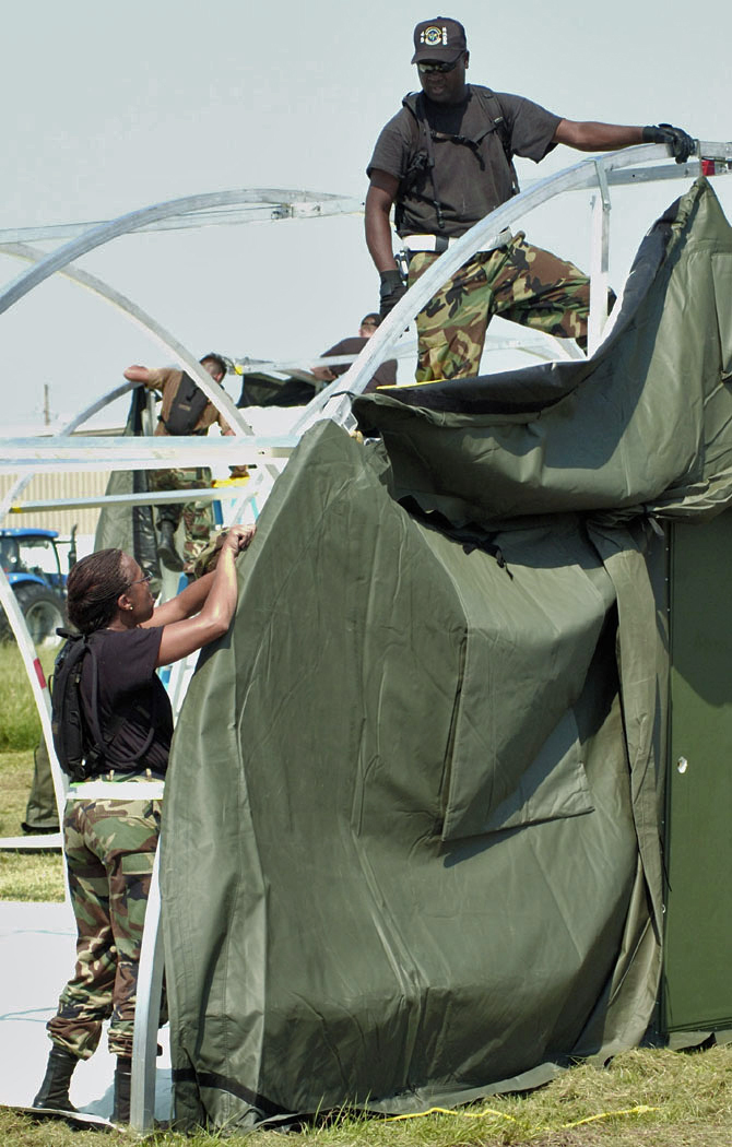 Airmen build tent city for relief workers > Air Force > Article Display