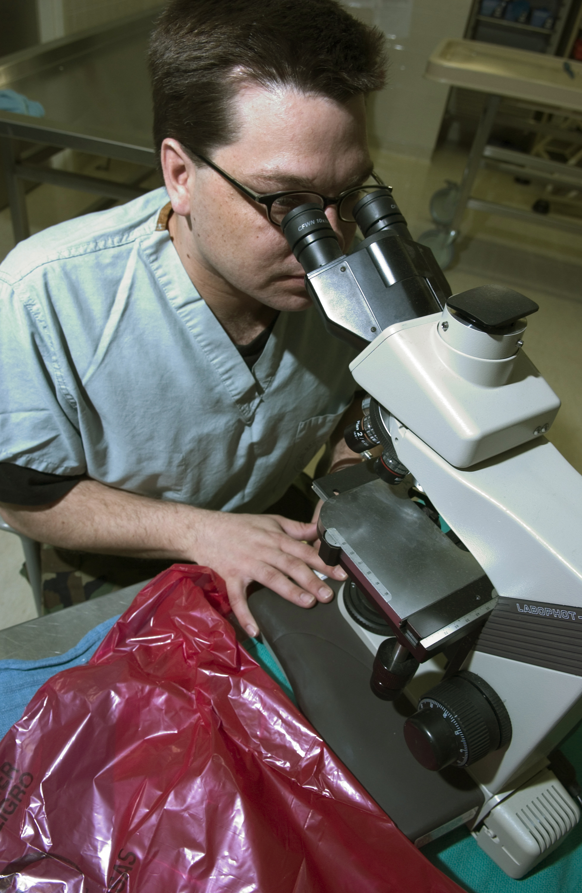 Under the scope > Air Force > Article Display