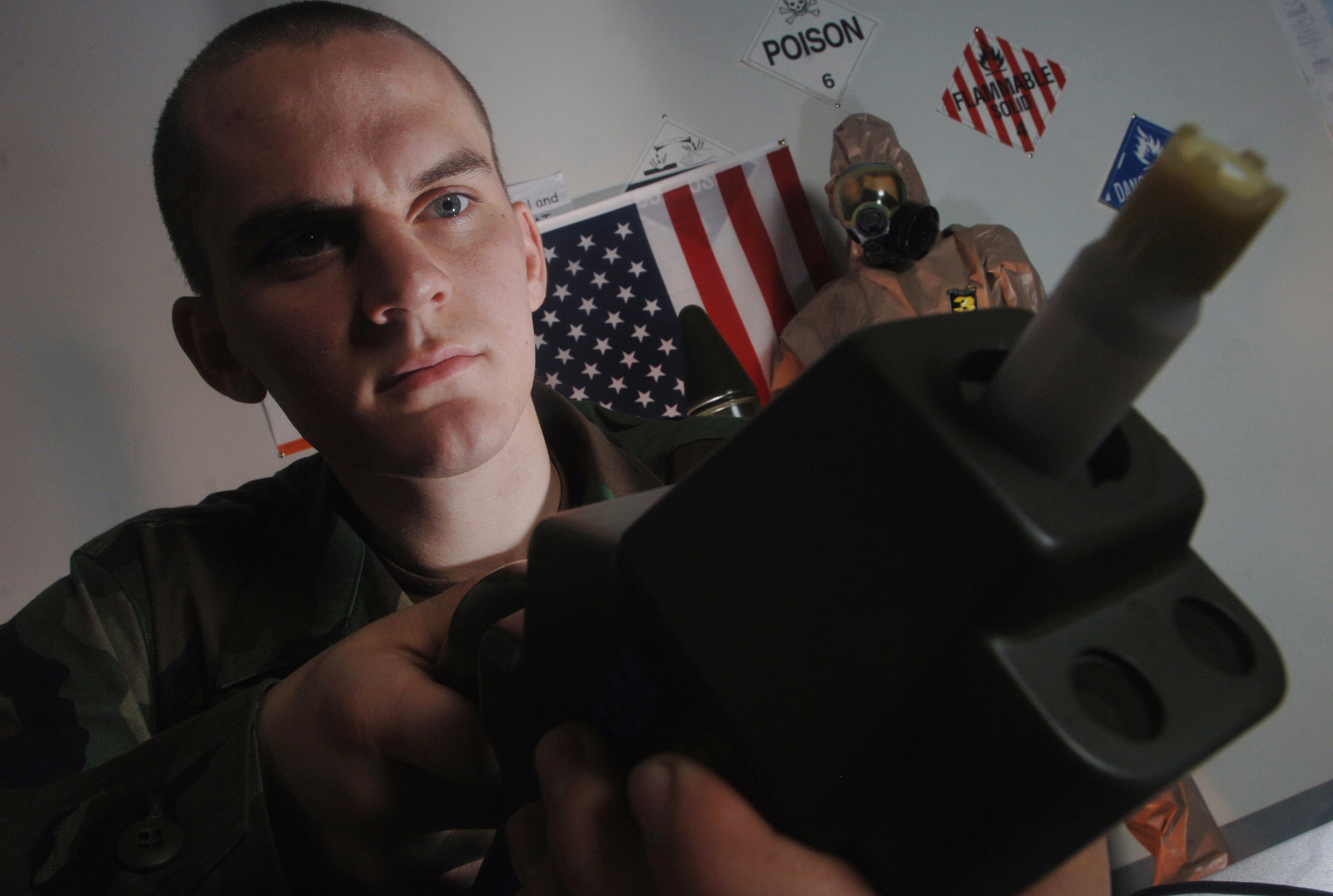 Mask inspection > Air Force > Article Display