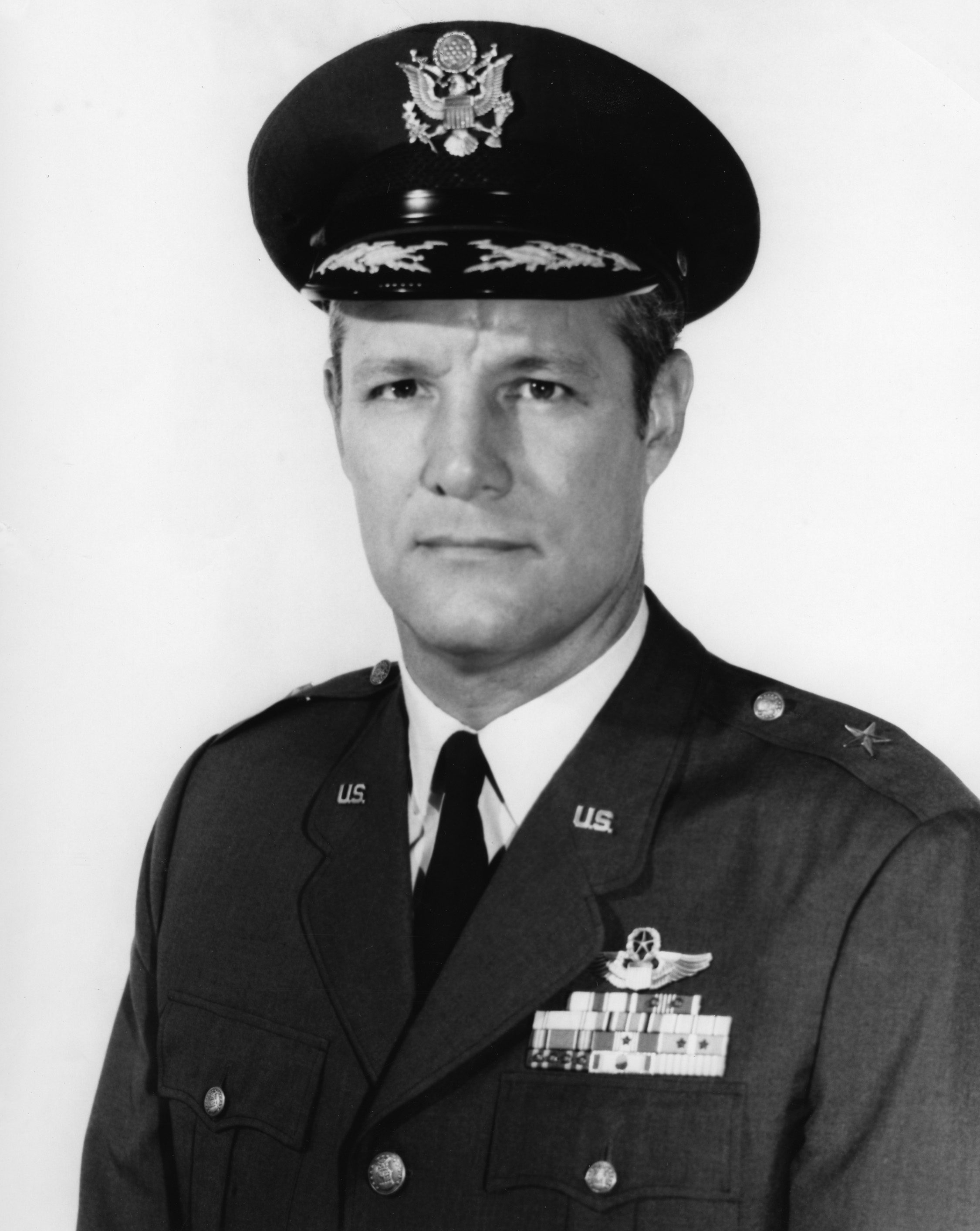 BRIGADIER GENERAL GEOFFREY CHEADLE > Air Force > Biography Display