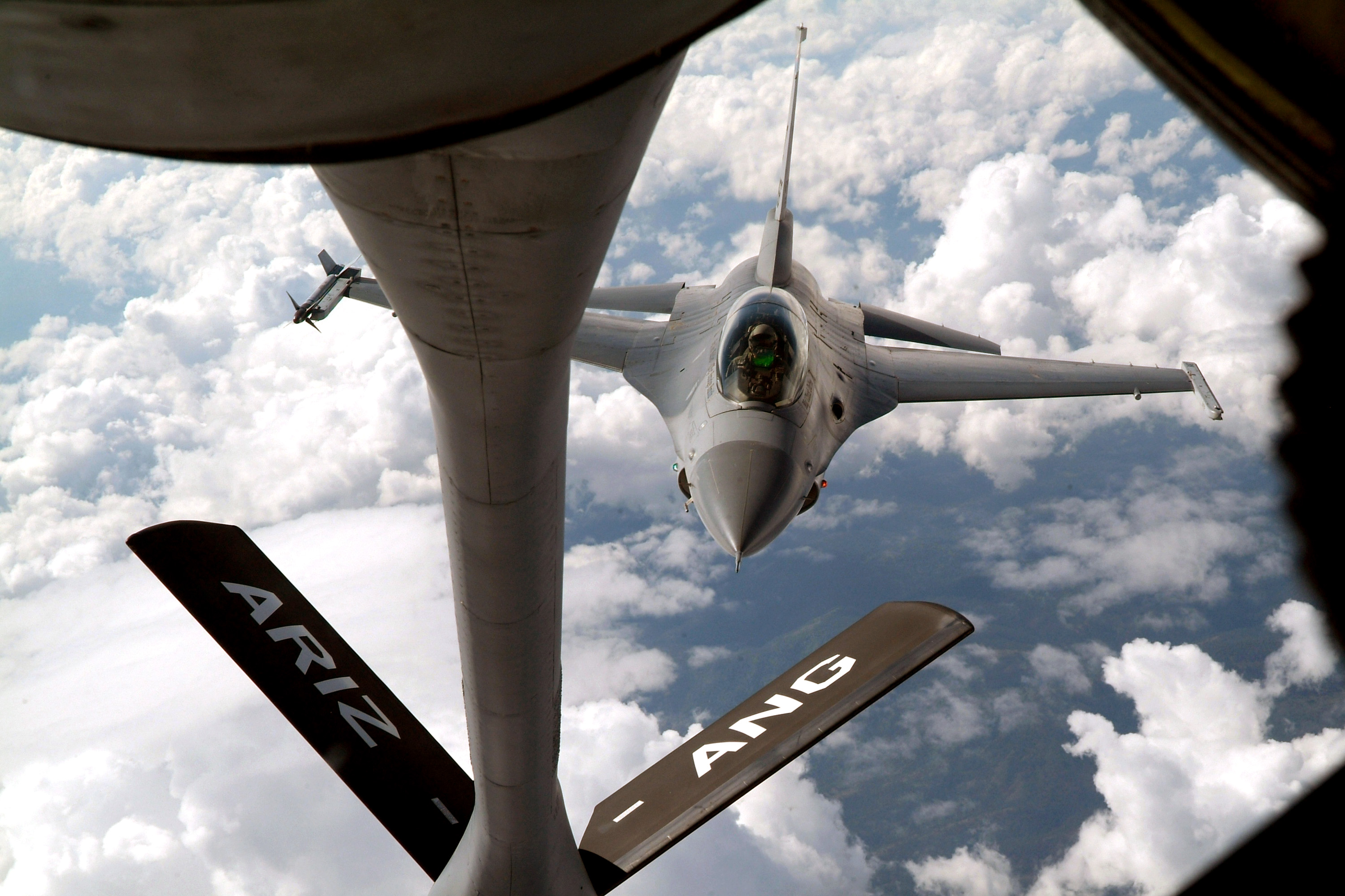CAP cadets soar on incentive flight > Air Force > Article Display
