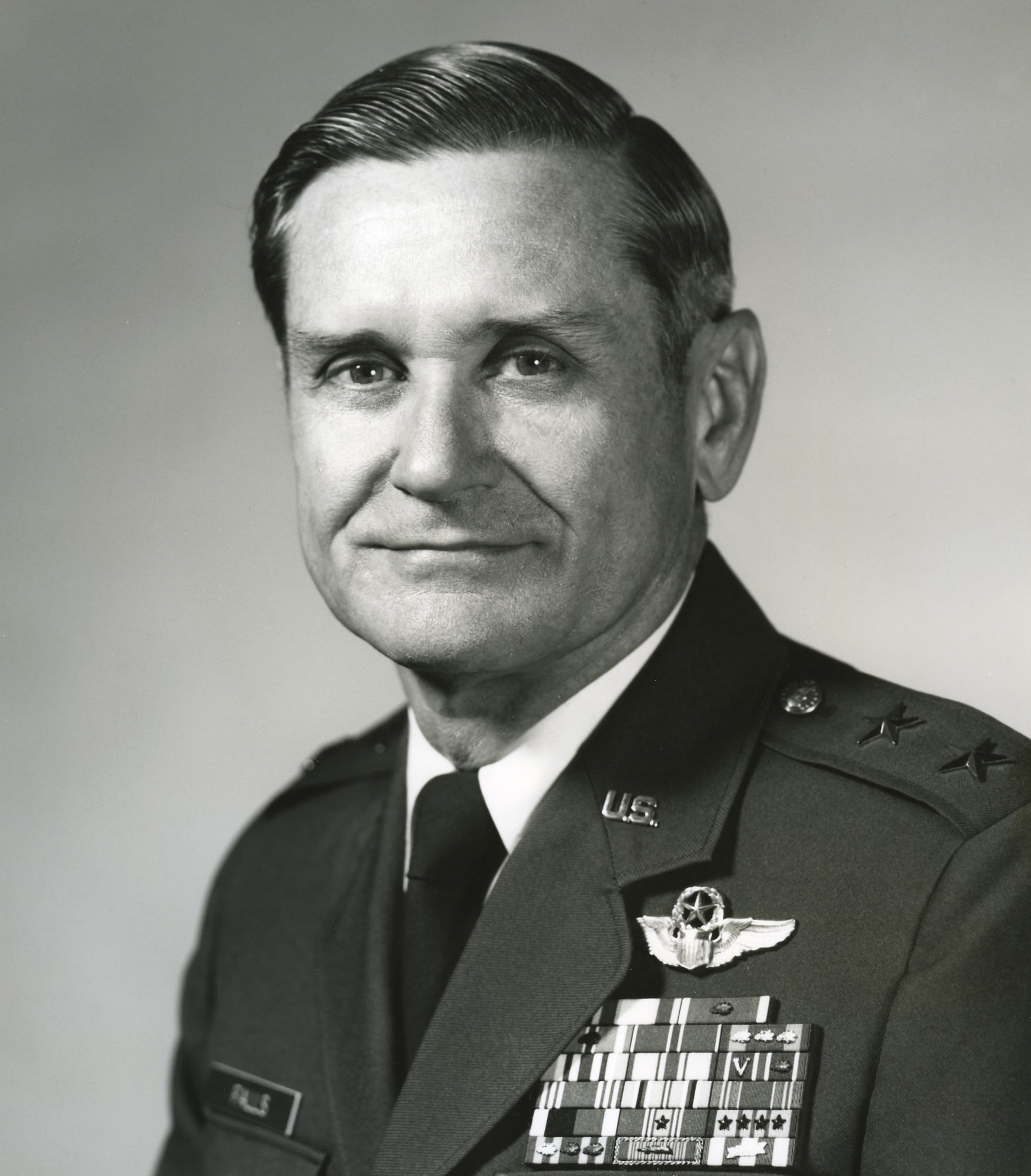 MAJOR GENERAL HARRY FALLS JR. > Air Force > Biography Display