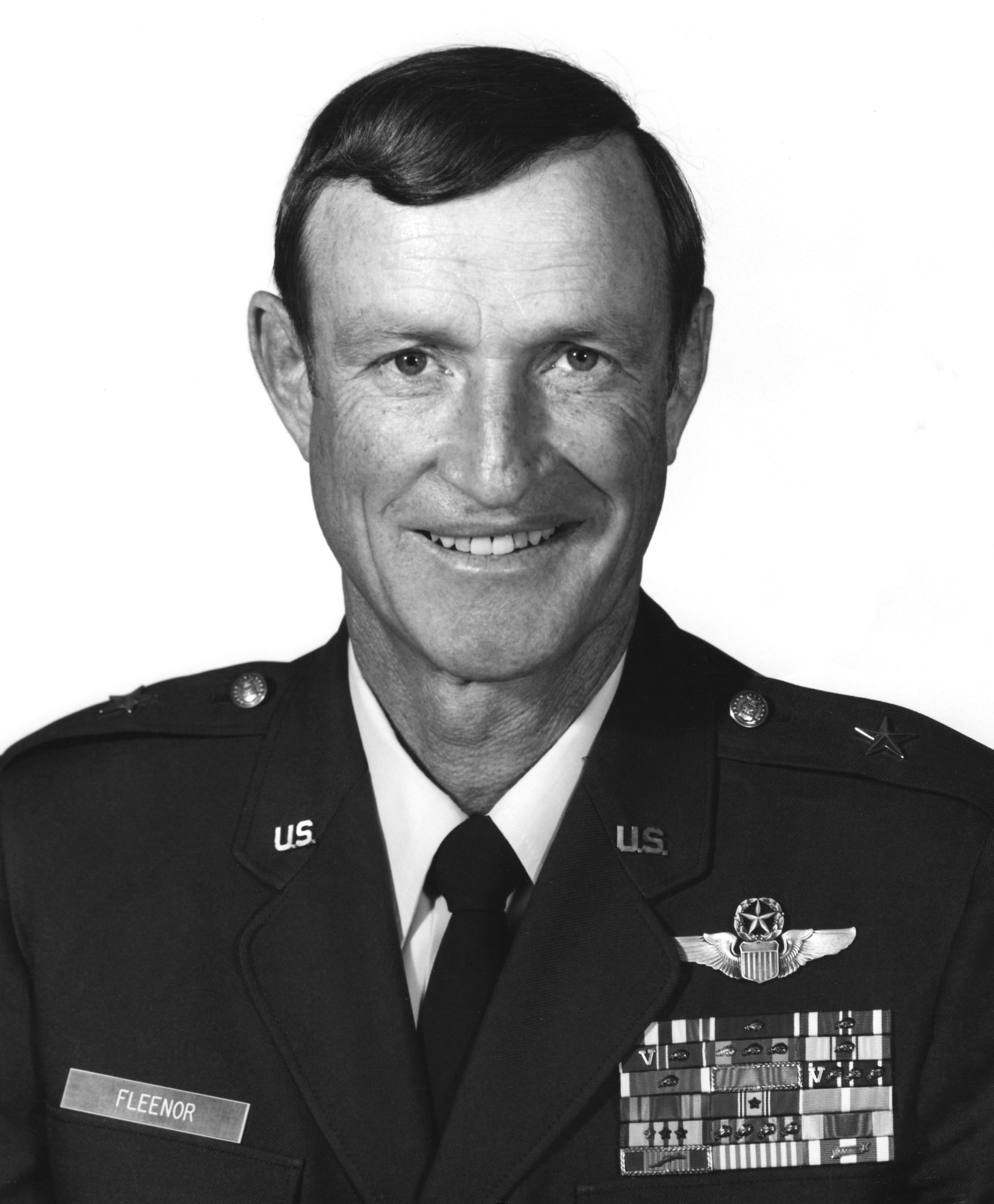 BRIGADIER GENERAL KENNETH R. FLEENOR > Air Force > Biography Display